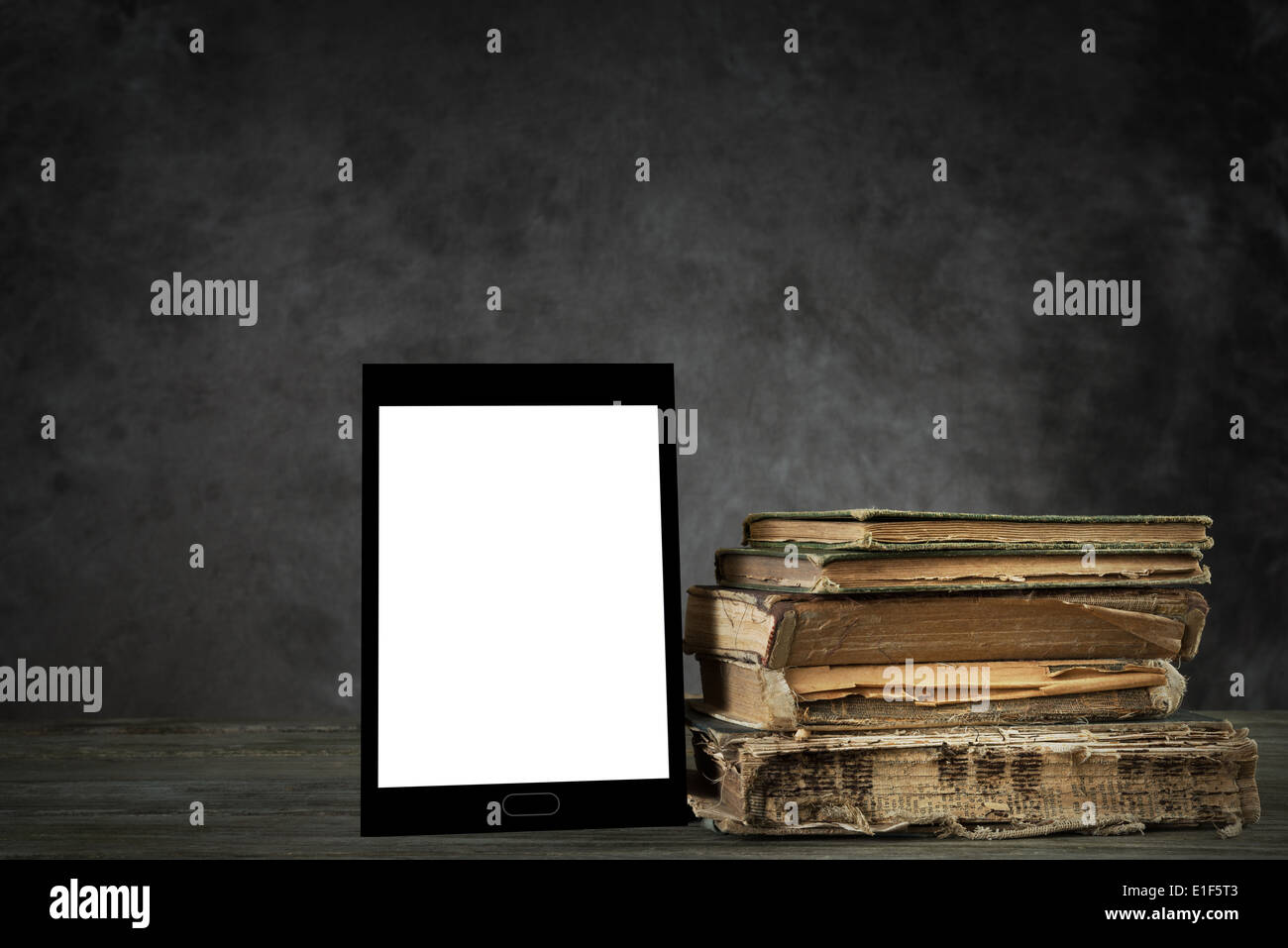 Old fashioned computer hi-res stock photography and images - Alamy