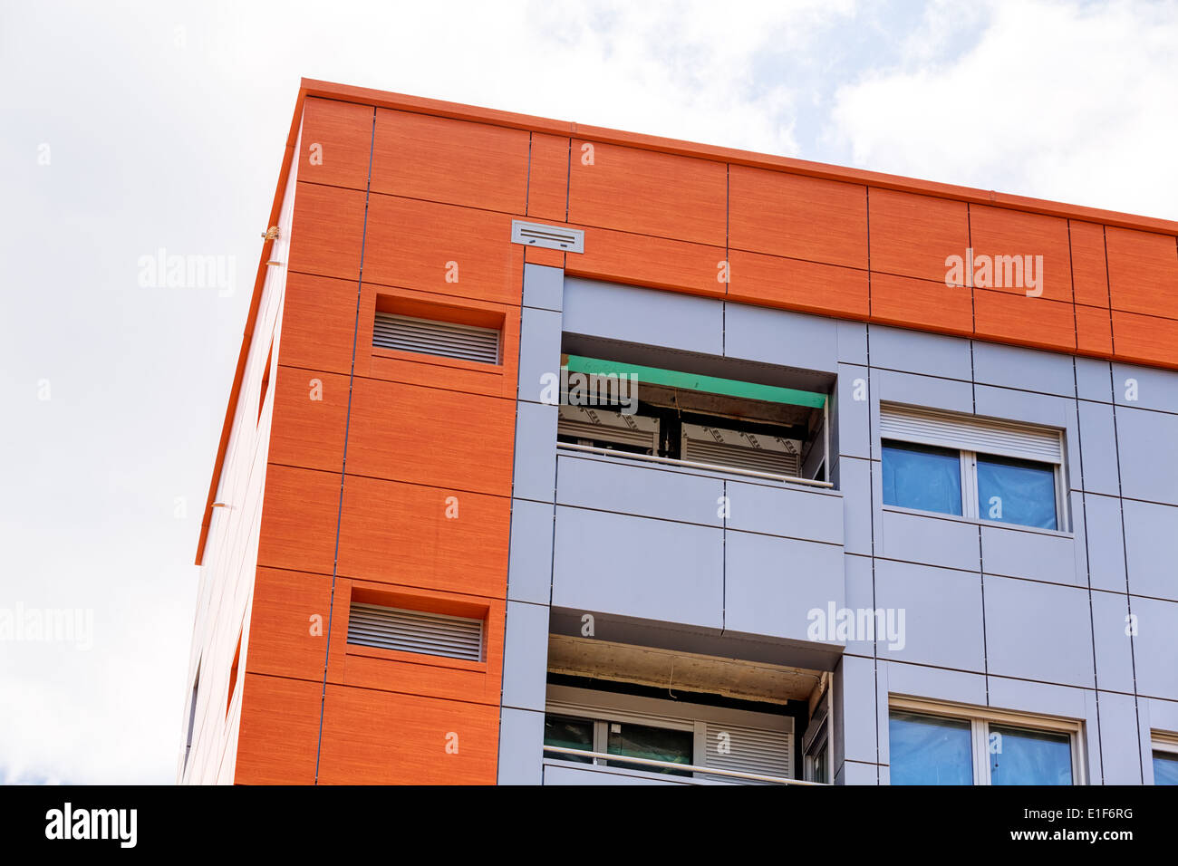 details of aluminum facade and aluminum panels Stock Photo - Alamy
