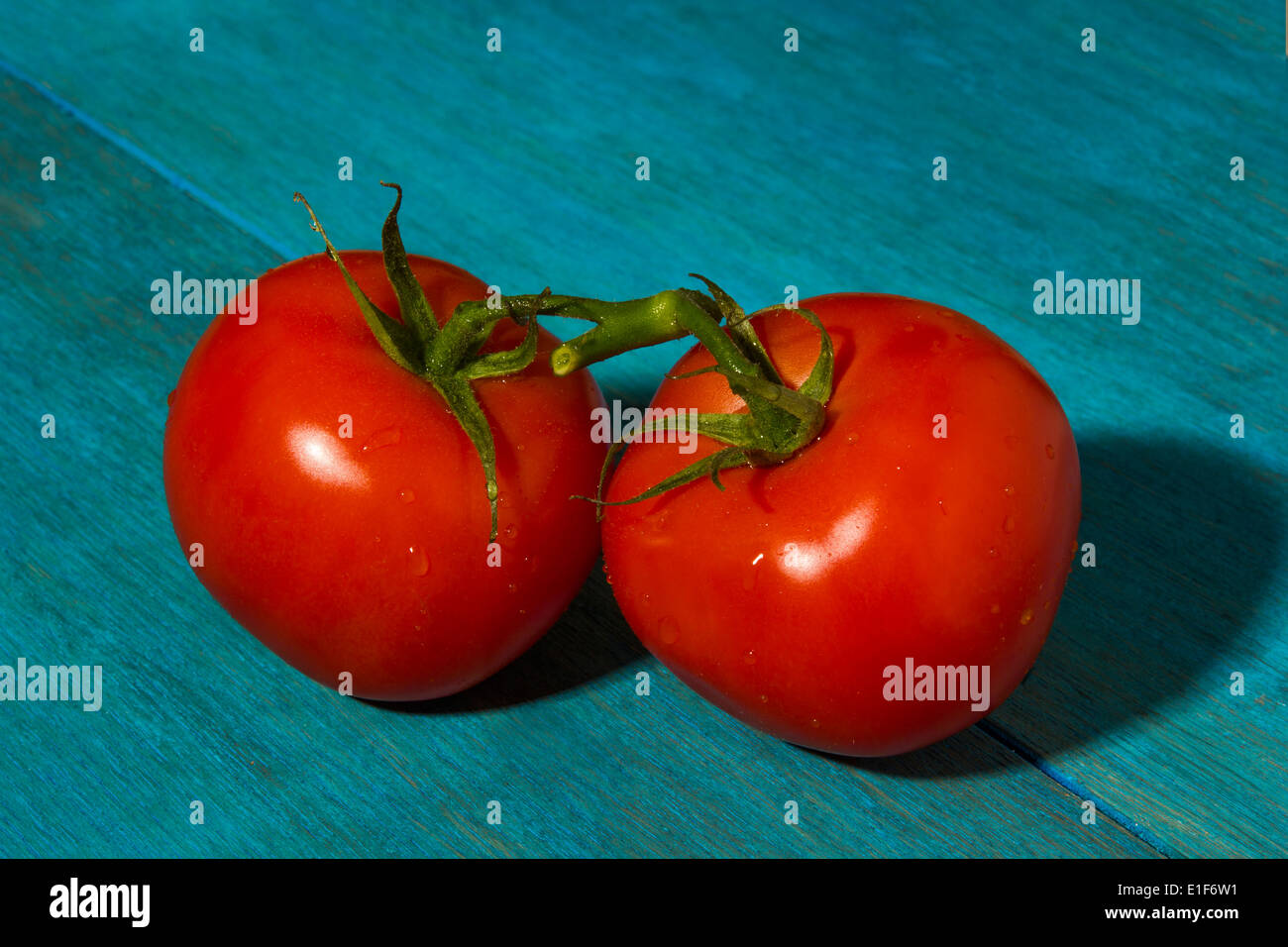 Tomato colors hi-res stock photography and images - Alamy