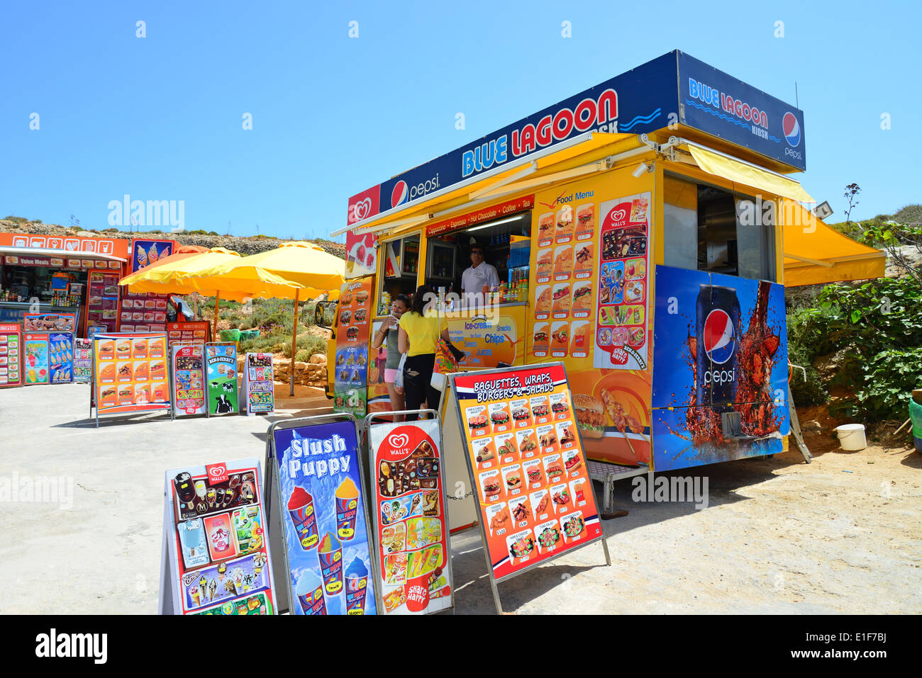 Boat tours to comino hi-res stock photography and images - Alamy