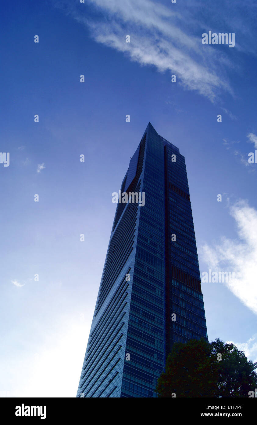 Urban buildings hi-res stock photography and images - Alamy