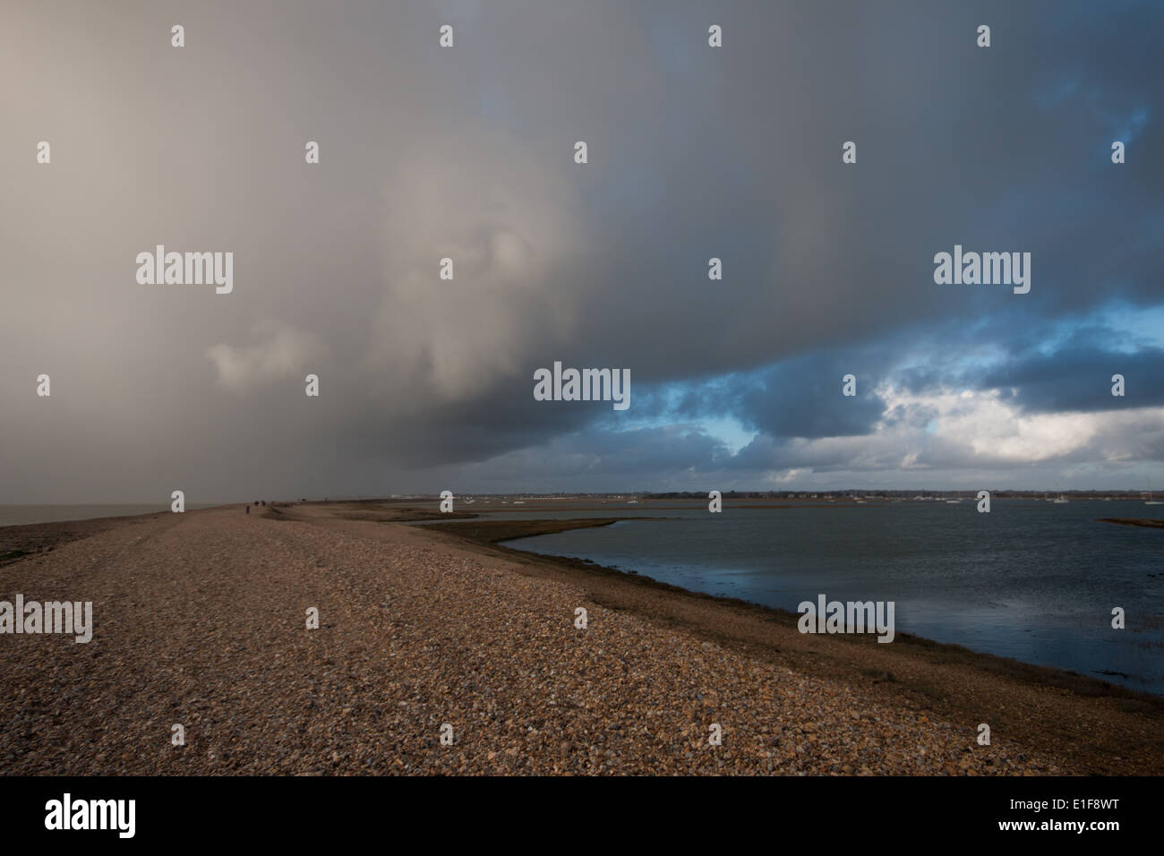Incoming rain hi-res stock photography and images - Alamy