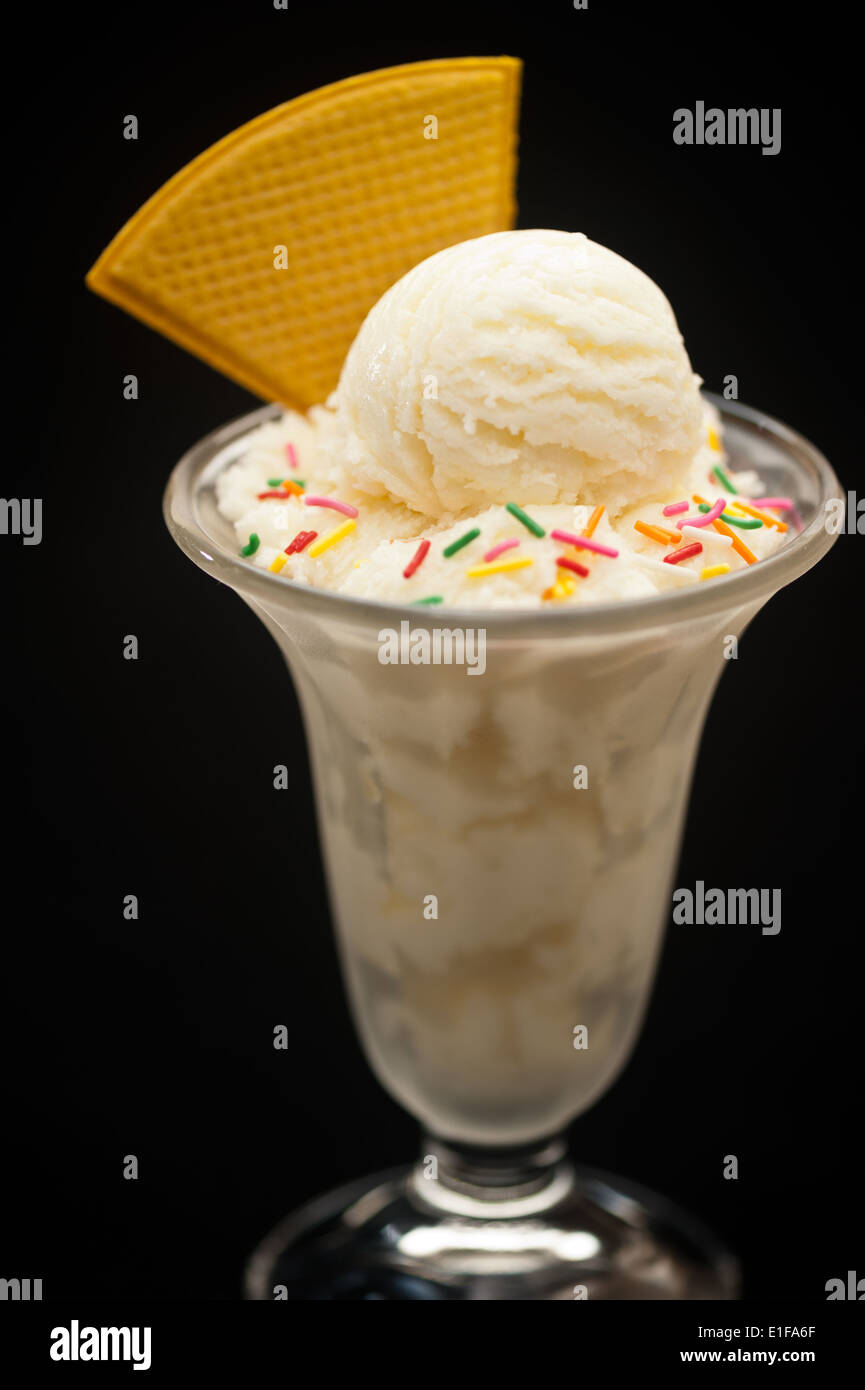 Vanilla ice cream in a tall glass Stock Photo - Alamy