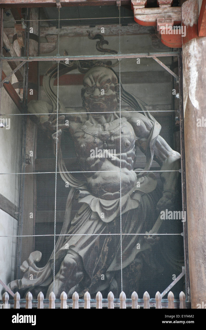 Nandaimon, the Great Southern Gate of Todaiji temple Stock Photo - Alamy