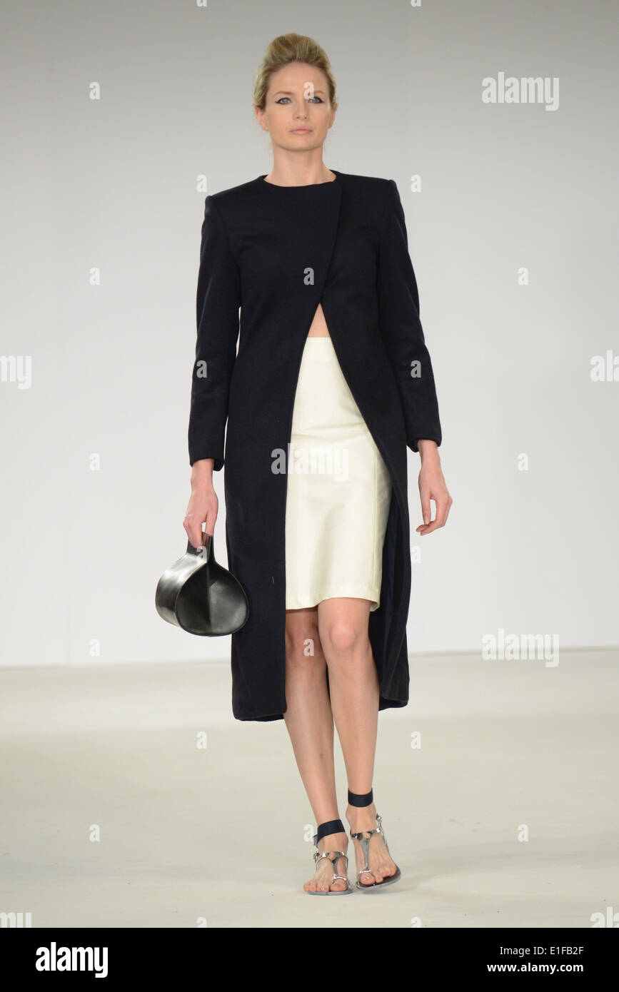 London, UK. 2nd June 2014. Model wearing a Elizabeth Grant designed ...