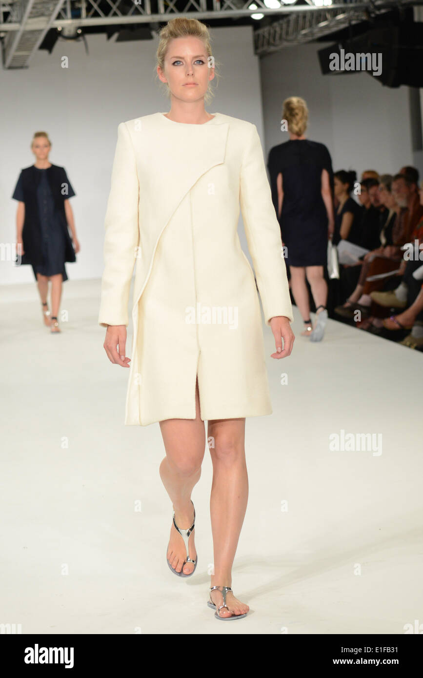 London, UK. 2nd June 2014. Model wearing a Elizabeth Grant designed ...