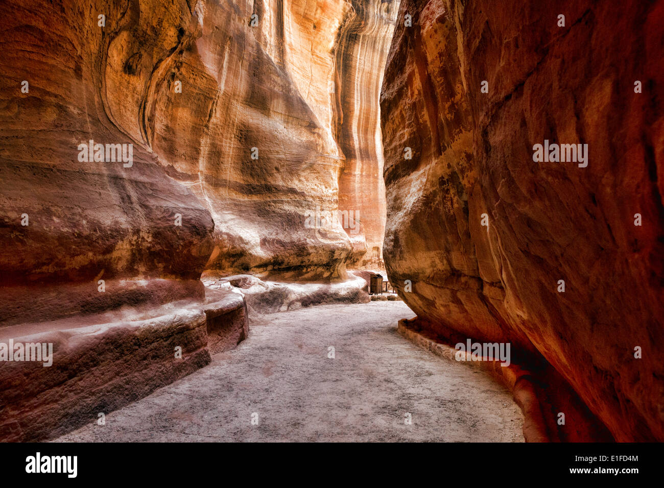 Al-Siq in Petra, Jordan Stock Photo - Alamy