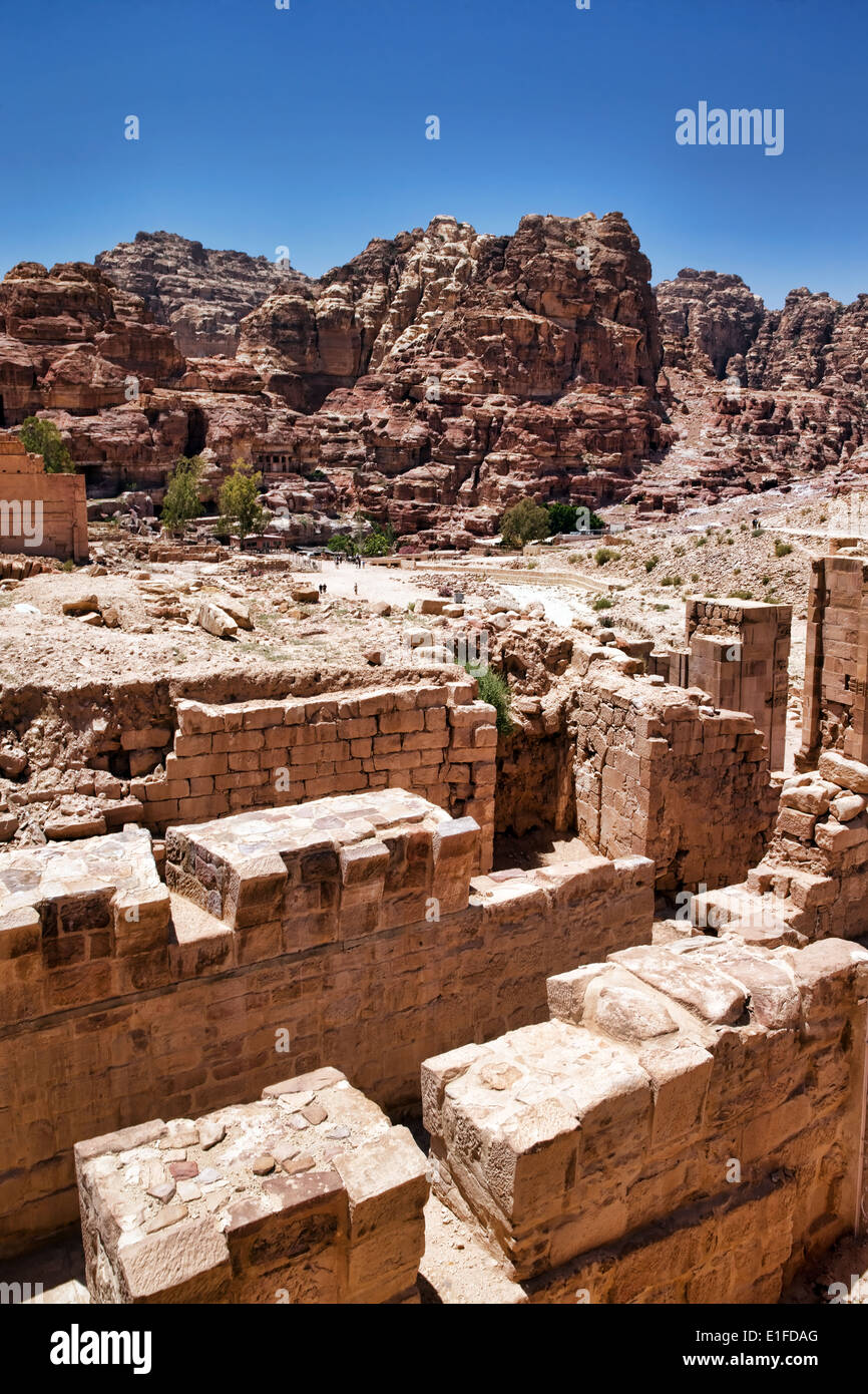 Beautiful red rock formations in Petra Jordan Stock Photo - Alamy