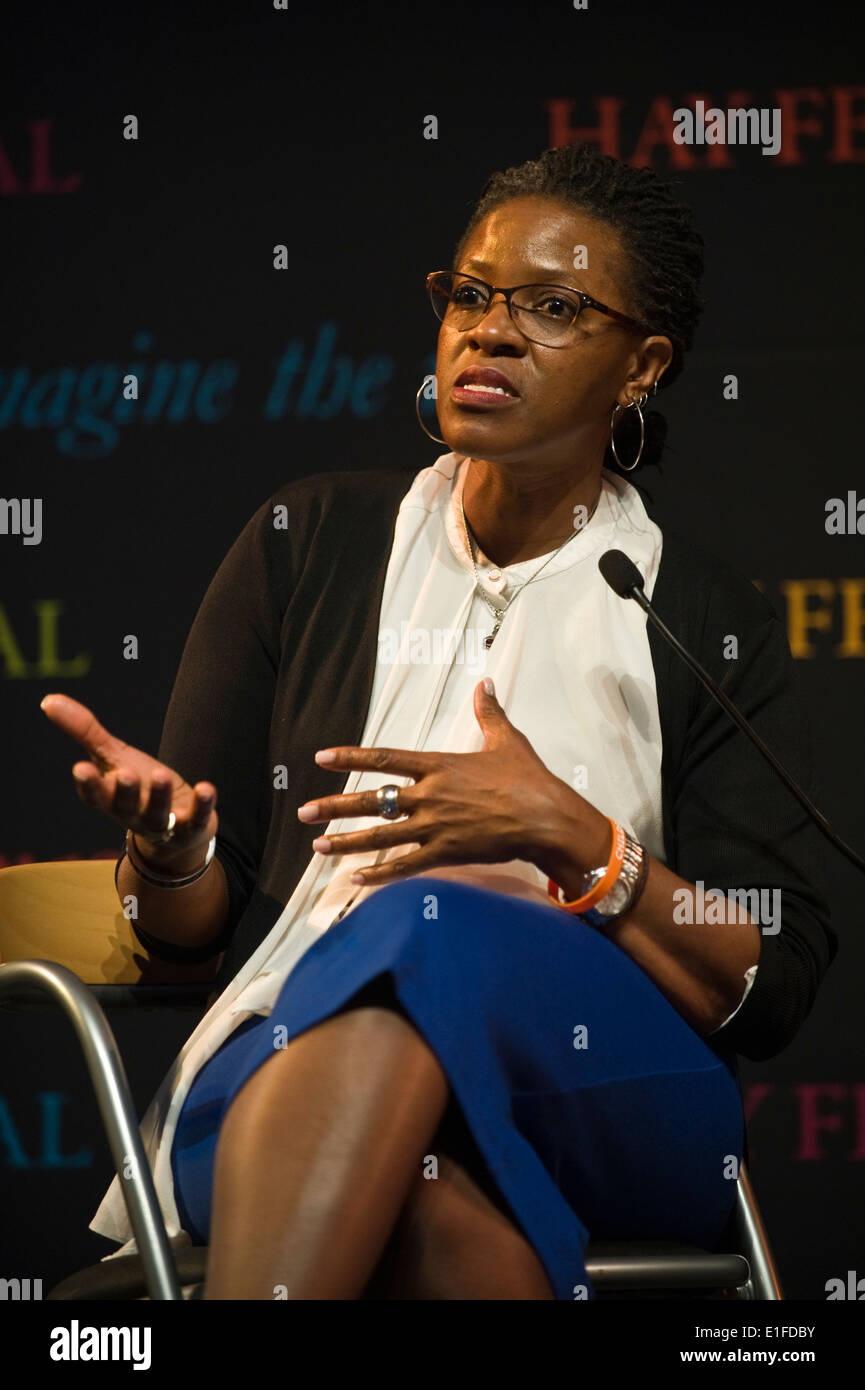 Desmond and mpho tutu hi-res stock photography and images - Alamy