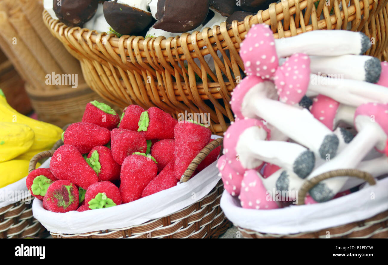 Candy sweets shop handmade hi-res stock photography and images - Alamy