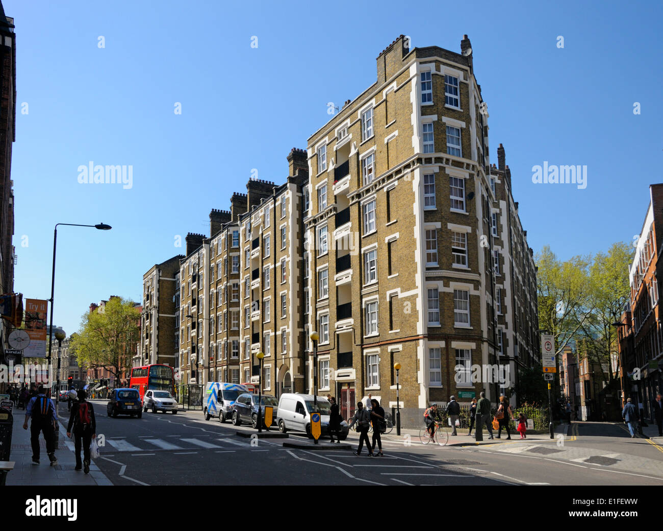 London, England, UK. Cavendish Mansions, Clerkenwell Road, Camden Stock ...
