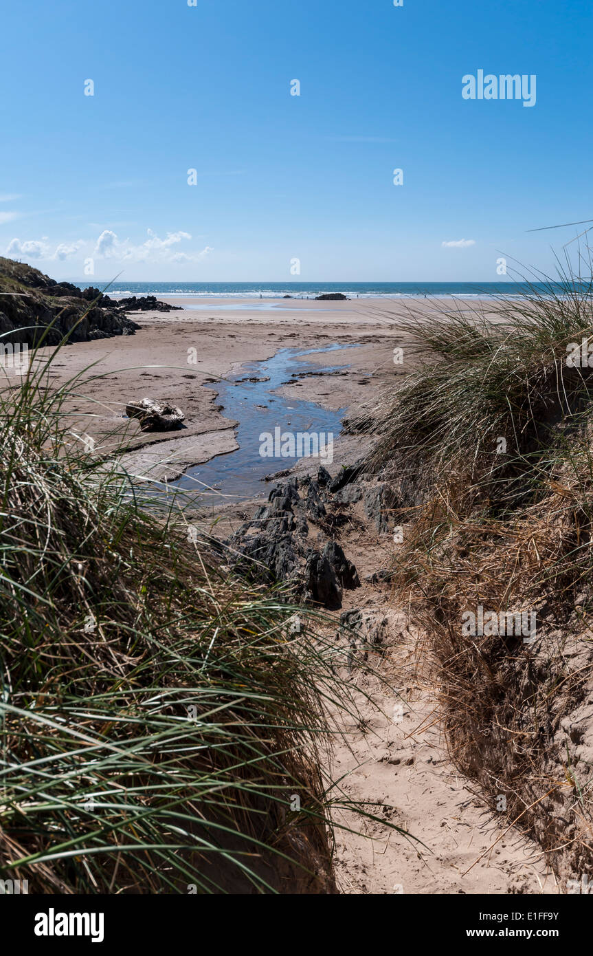 Anglesey coastline hi-res stock photography and images - Alamy