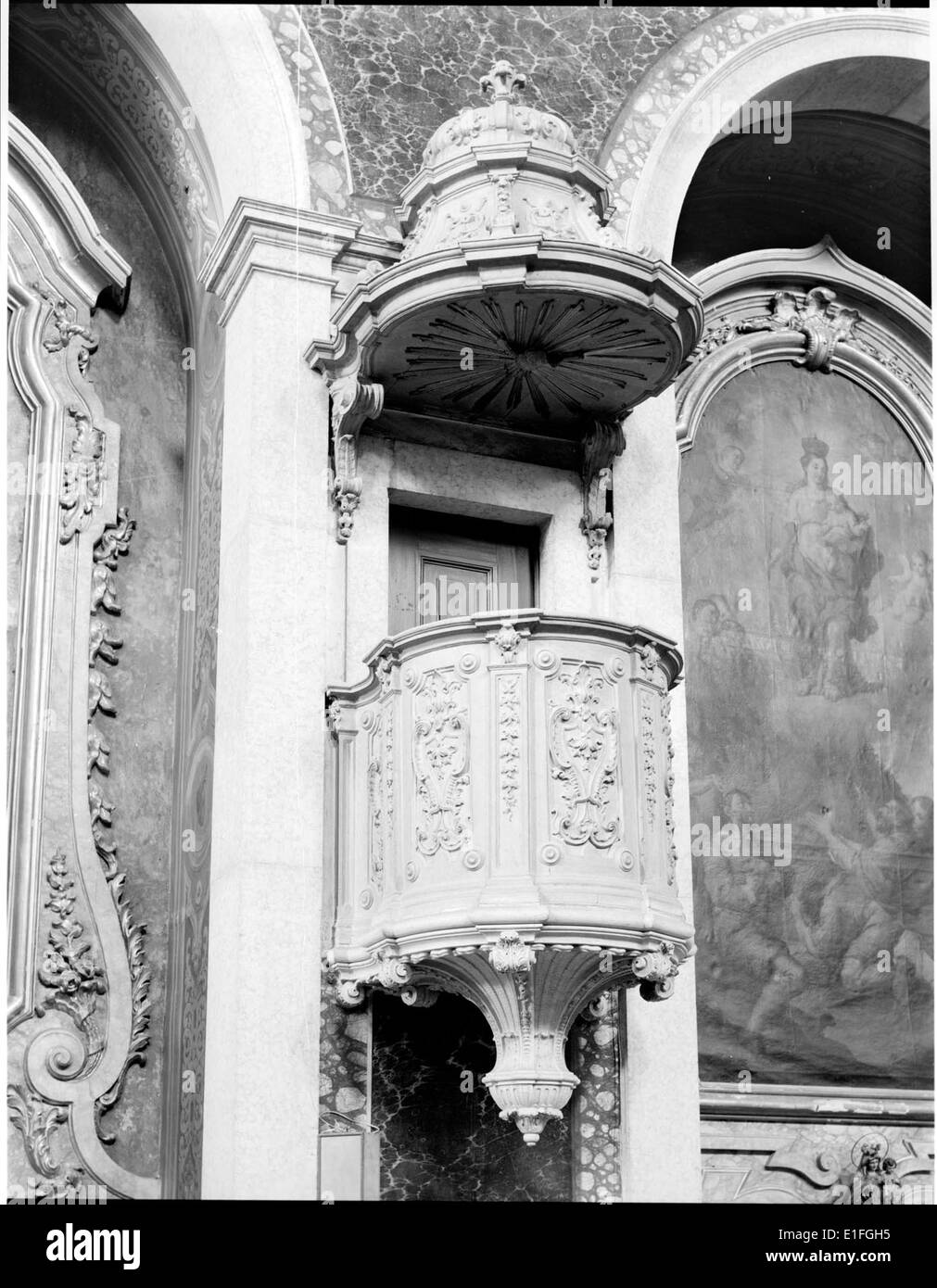 Biblioteca de lisboa hi-res stock photography and images - Alamy