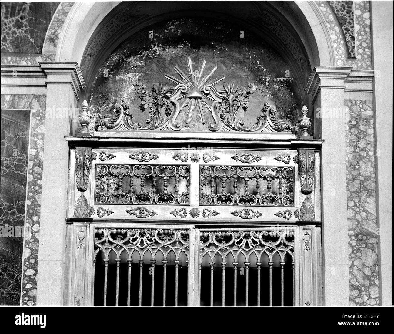 Biblioteca de lisboa hi-res stock photography and images - Alamy