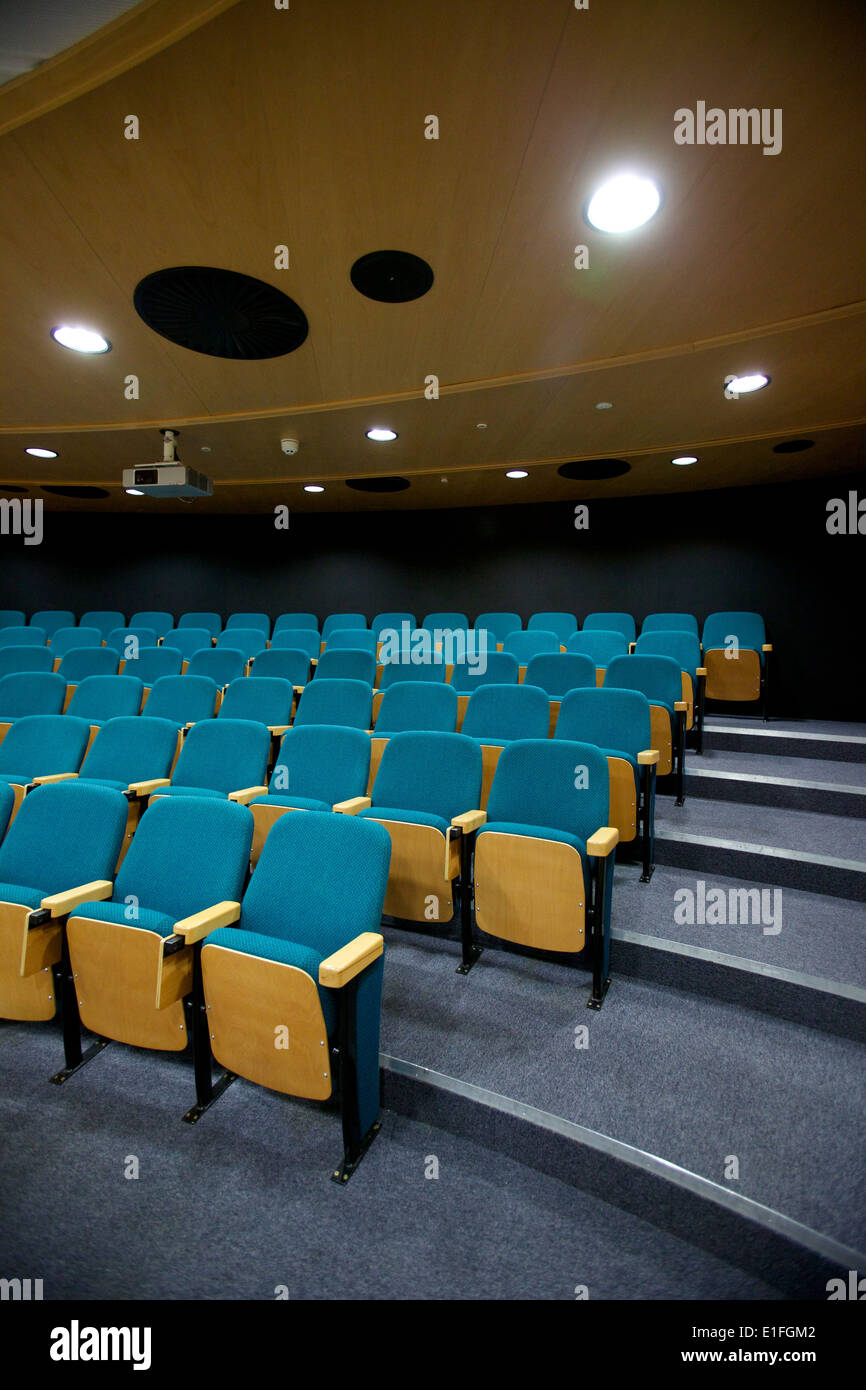 Lecture theatre seating in auditorium setting Stock Photo - Alamy