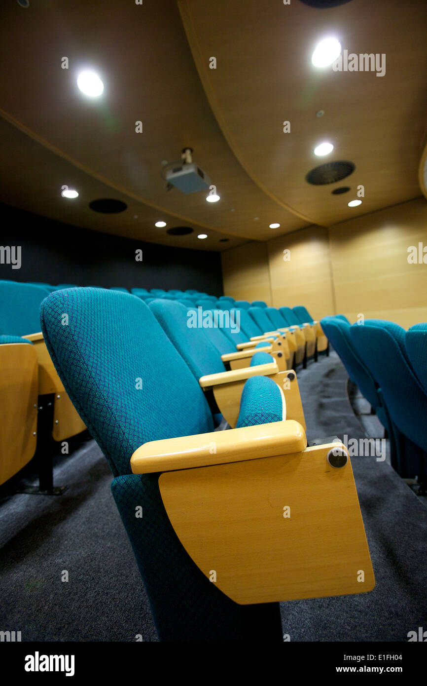 Lecture theatre seating in auditorium setting Stock Photo - Alamy