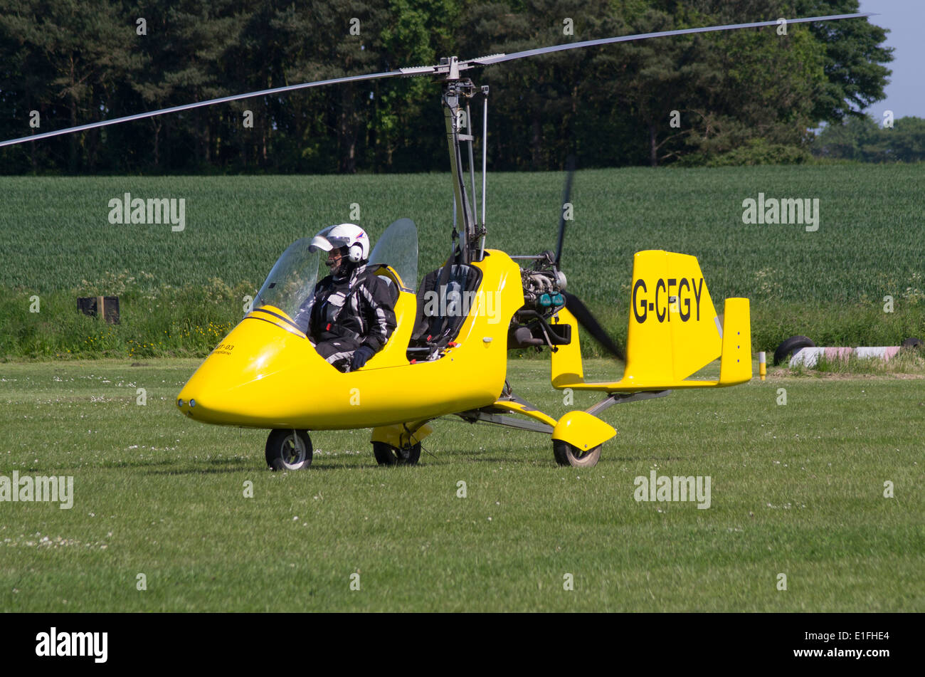 Rotosport autogiro MT-03 G-CFGY at Northrepps Airfield Stock Photo - Alamy