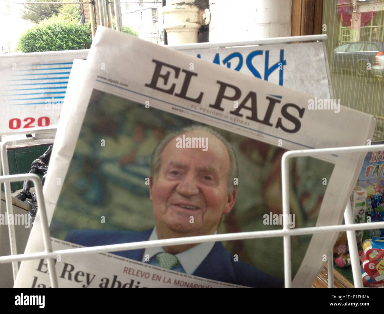 London UK. 3rd June 2014. Spanish newspaper El Pais with a front page ...