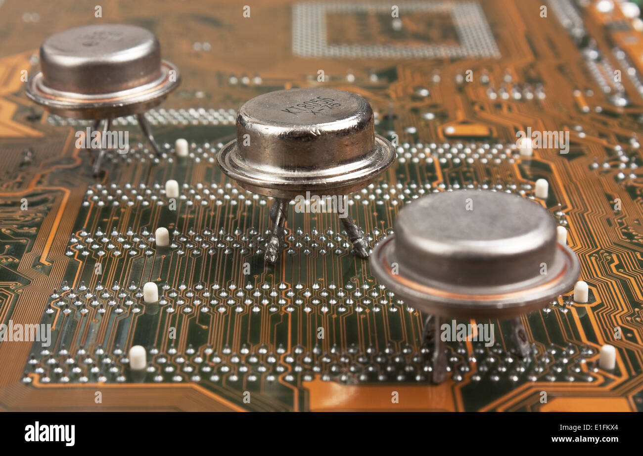 old silicon chip on the electronic board Stock Photo - Alamy