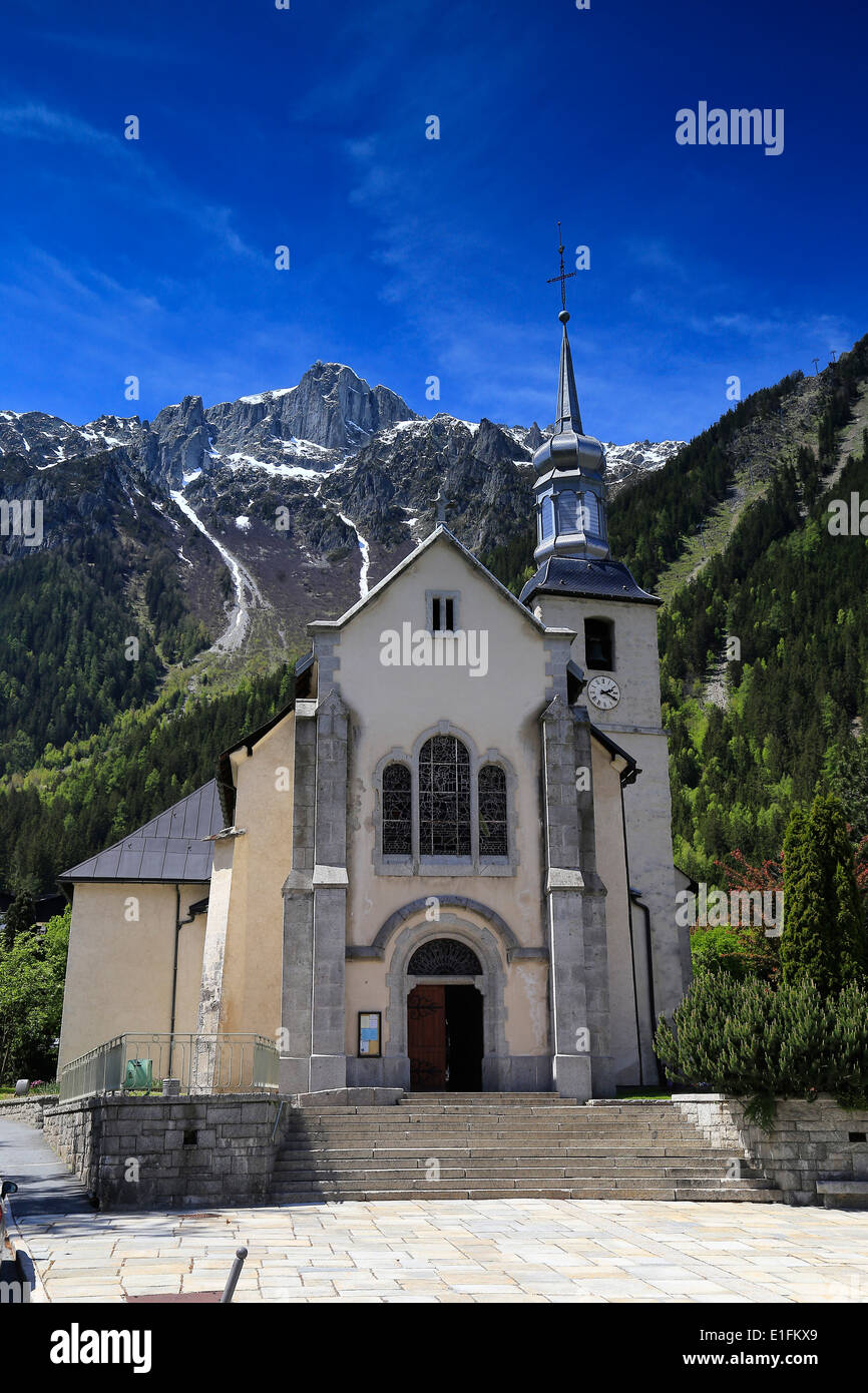 Church in Chamonix - Mont Blanc French Alps Stock Photo - Alamy