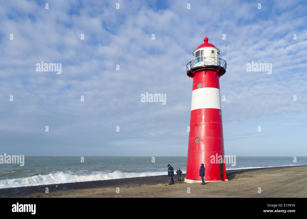 Red lighthouse waves hi-res stock photography and images - Alamy