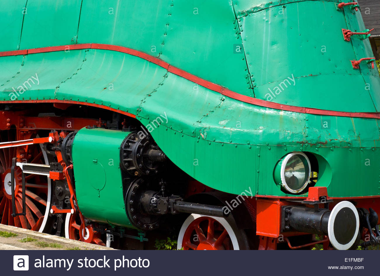 Streamlined Train Stock Photos & Streamlined Train Stock Images - Alamy
