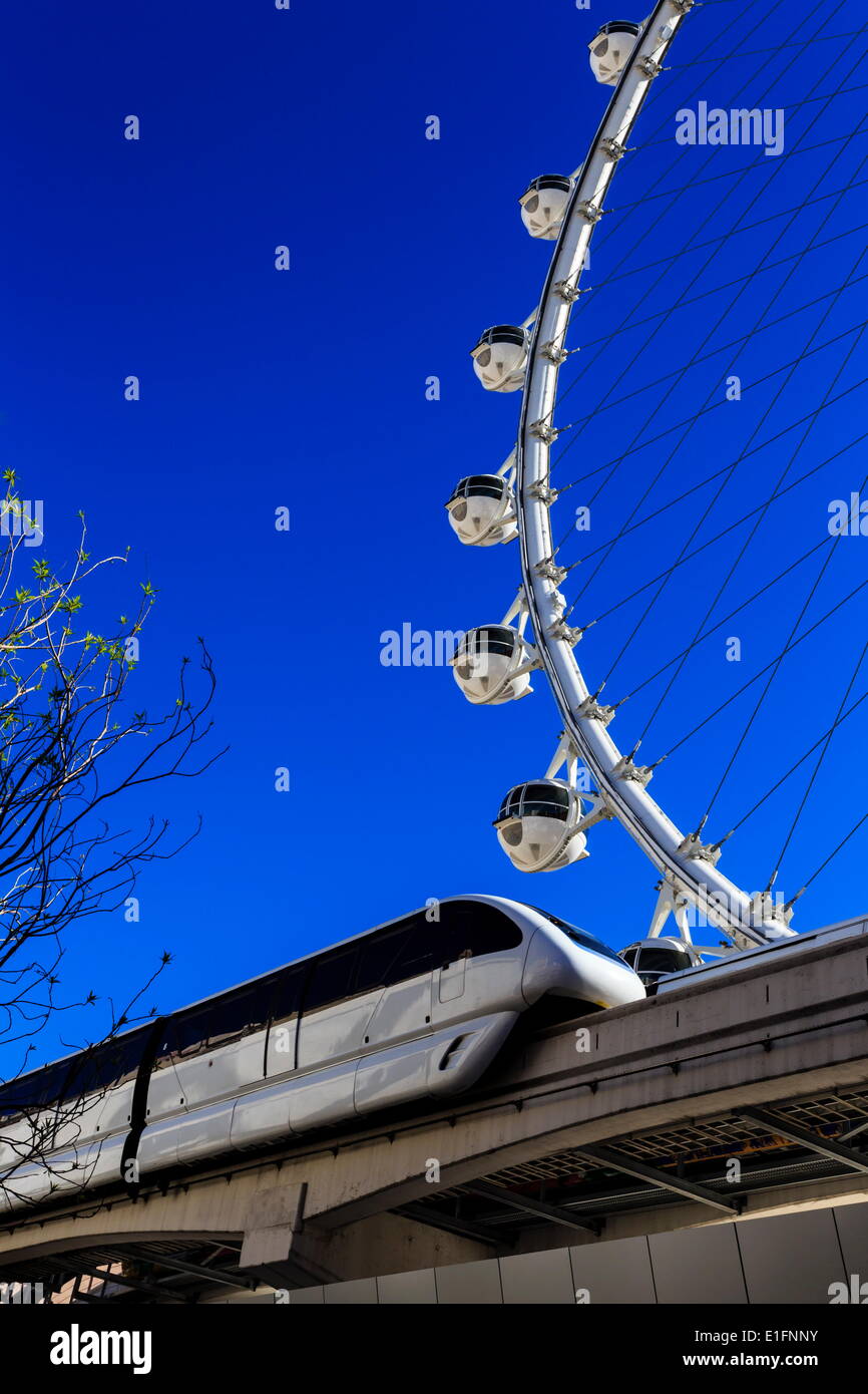 High Roller Observation Wheel section and monorail, LINQ Development ...