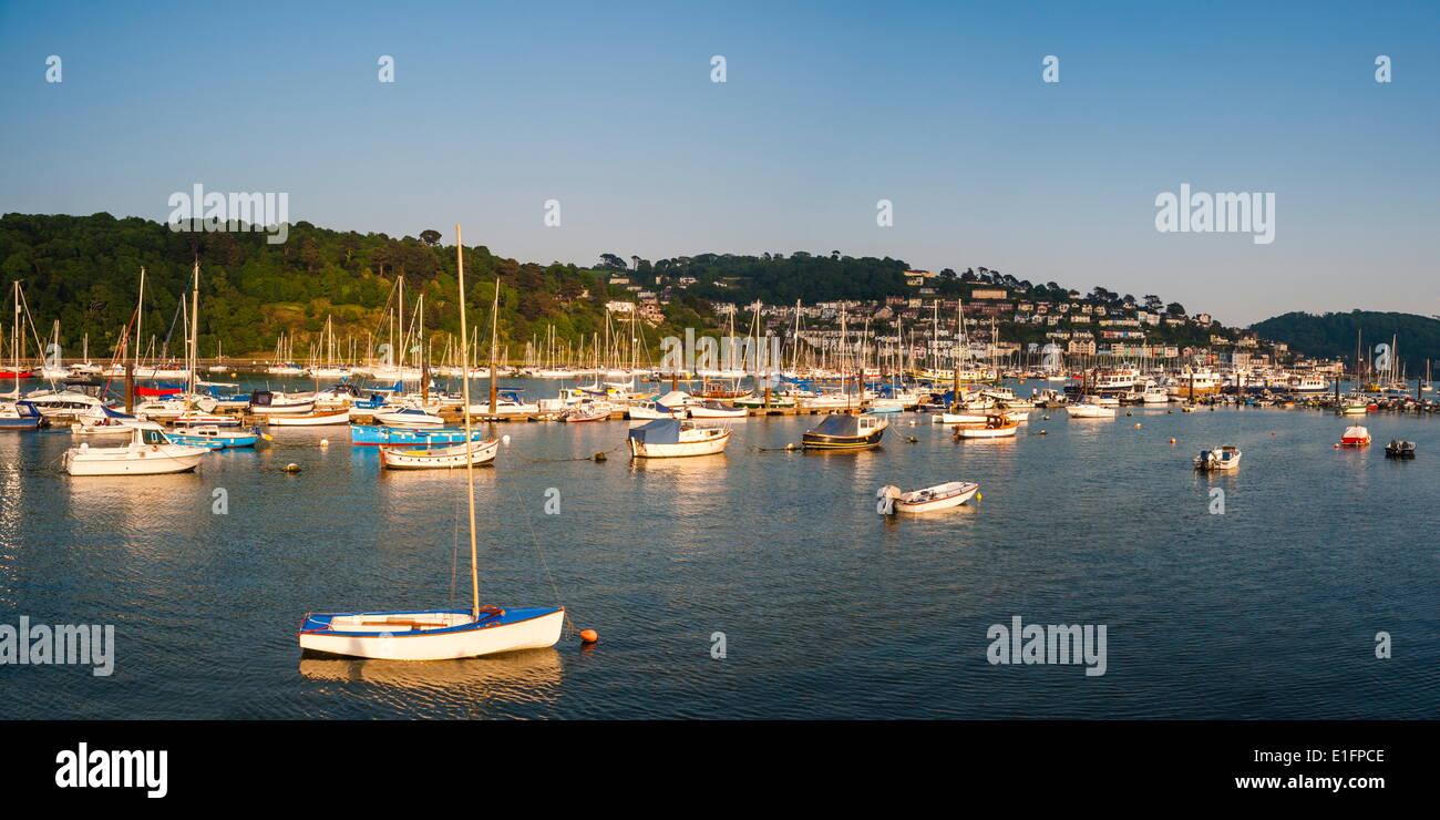 Harbour of england hi-res stock photography and images - Alamy