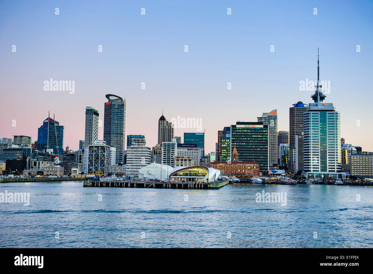Skyline of Auckland, North Island, New Zealand, Pacific Stock Photo - Alamy