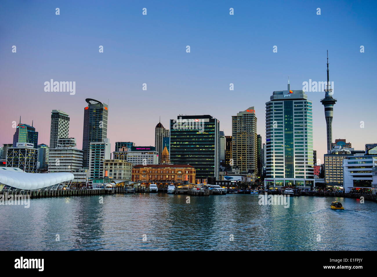 Skyline of Auckland, North Island, New Zealand, Pacific Stock Photo - Alamy
