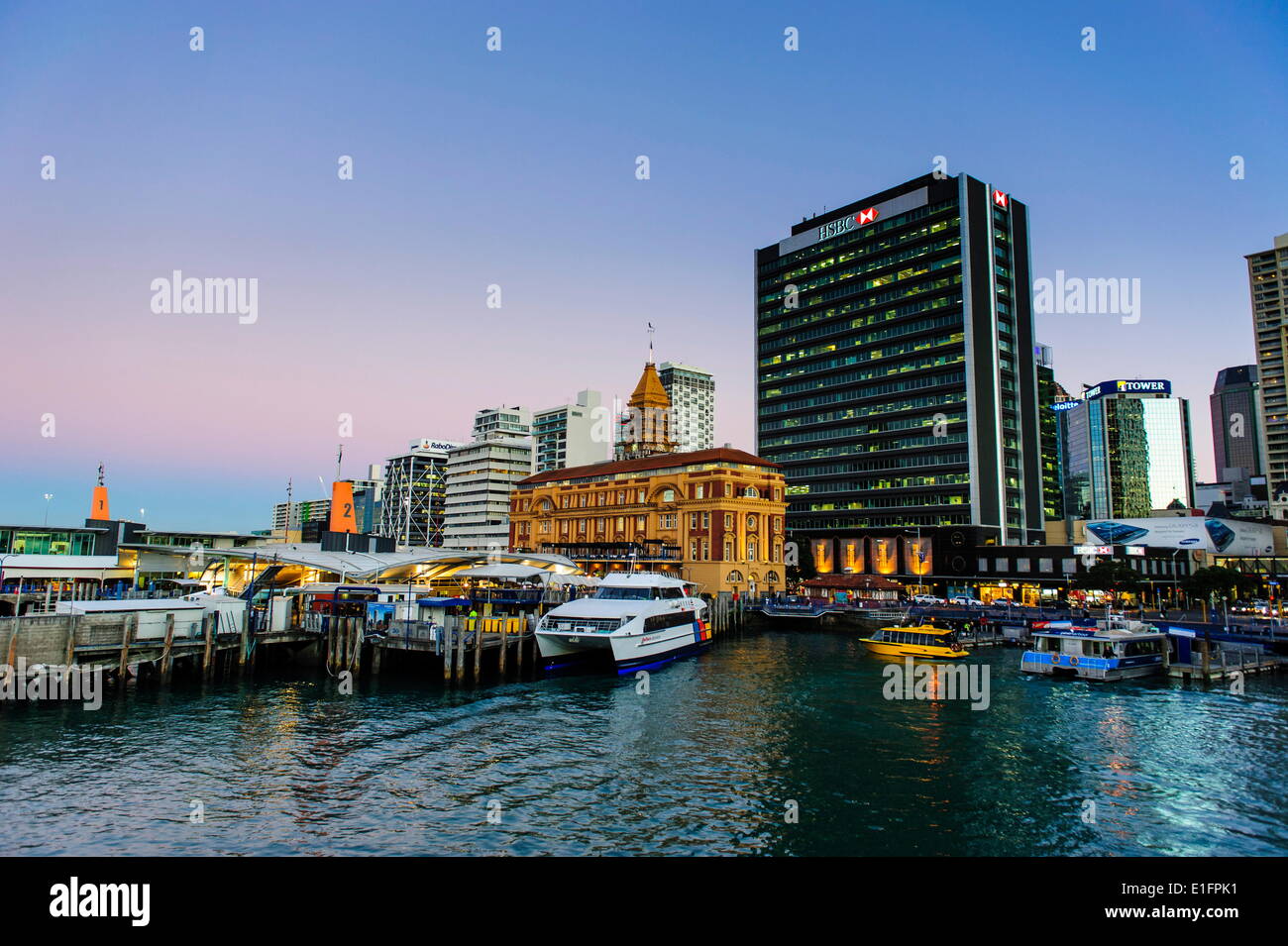 Skyline of Auckland, North Island, New Zealand, Pacific Stock Photo - Alamy