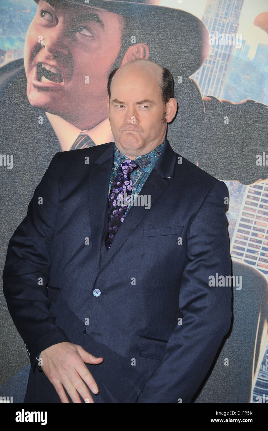 David koechner anchorman hi-res stock photography and images - Alamy