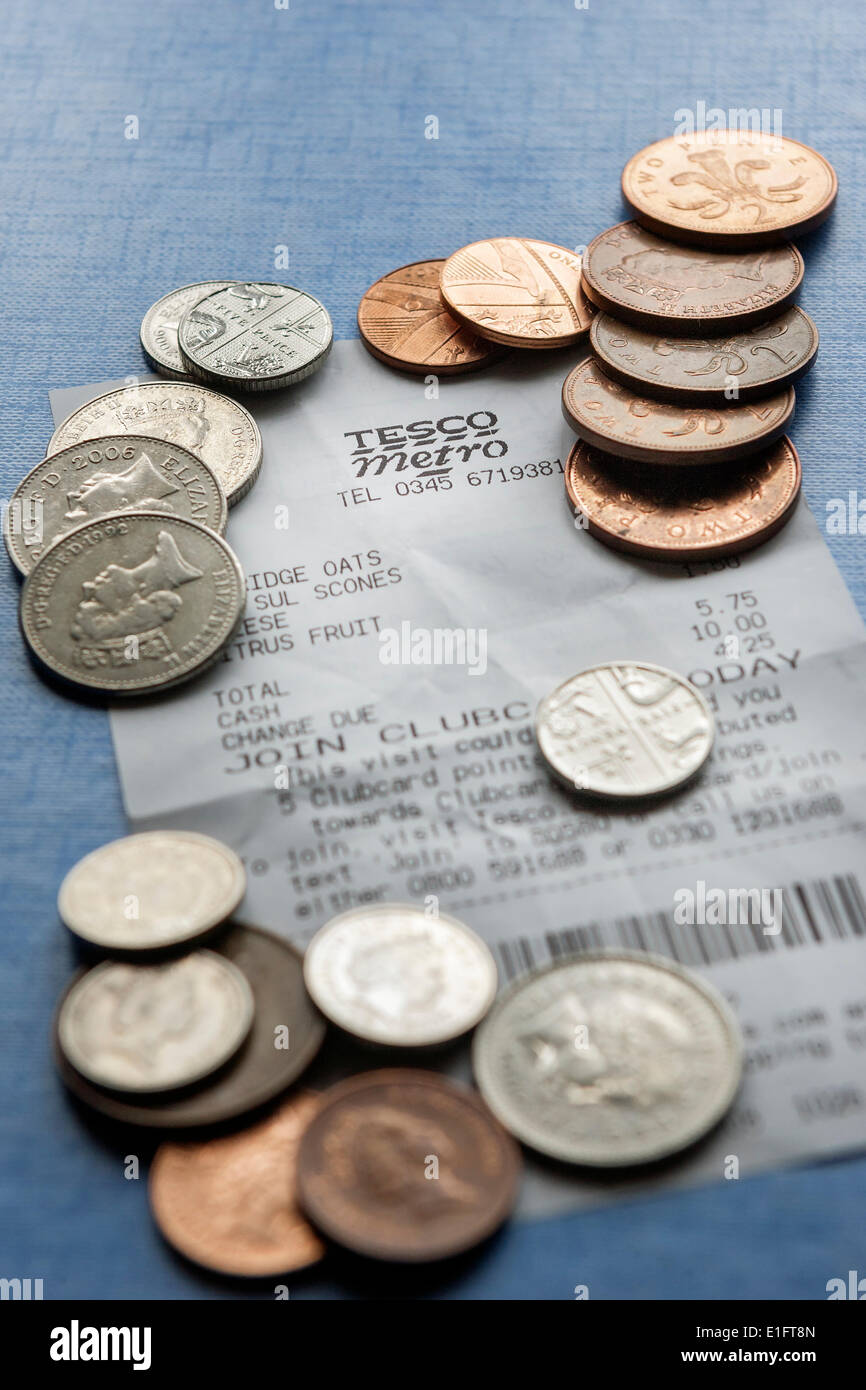 Supermarket receipt uk hi-res stock photography and images - Alamy