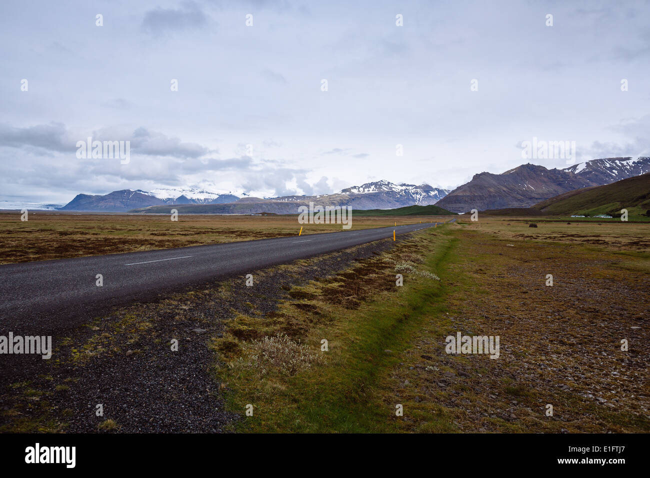 Uncrowded car hi-res stock photography and images - Alamy