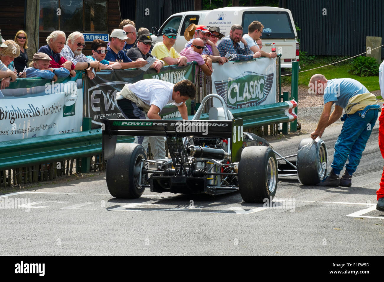 Racing car ready for the start Shelsley Walsh motor racing hill climb ...
