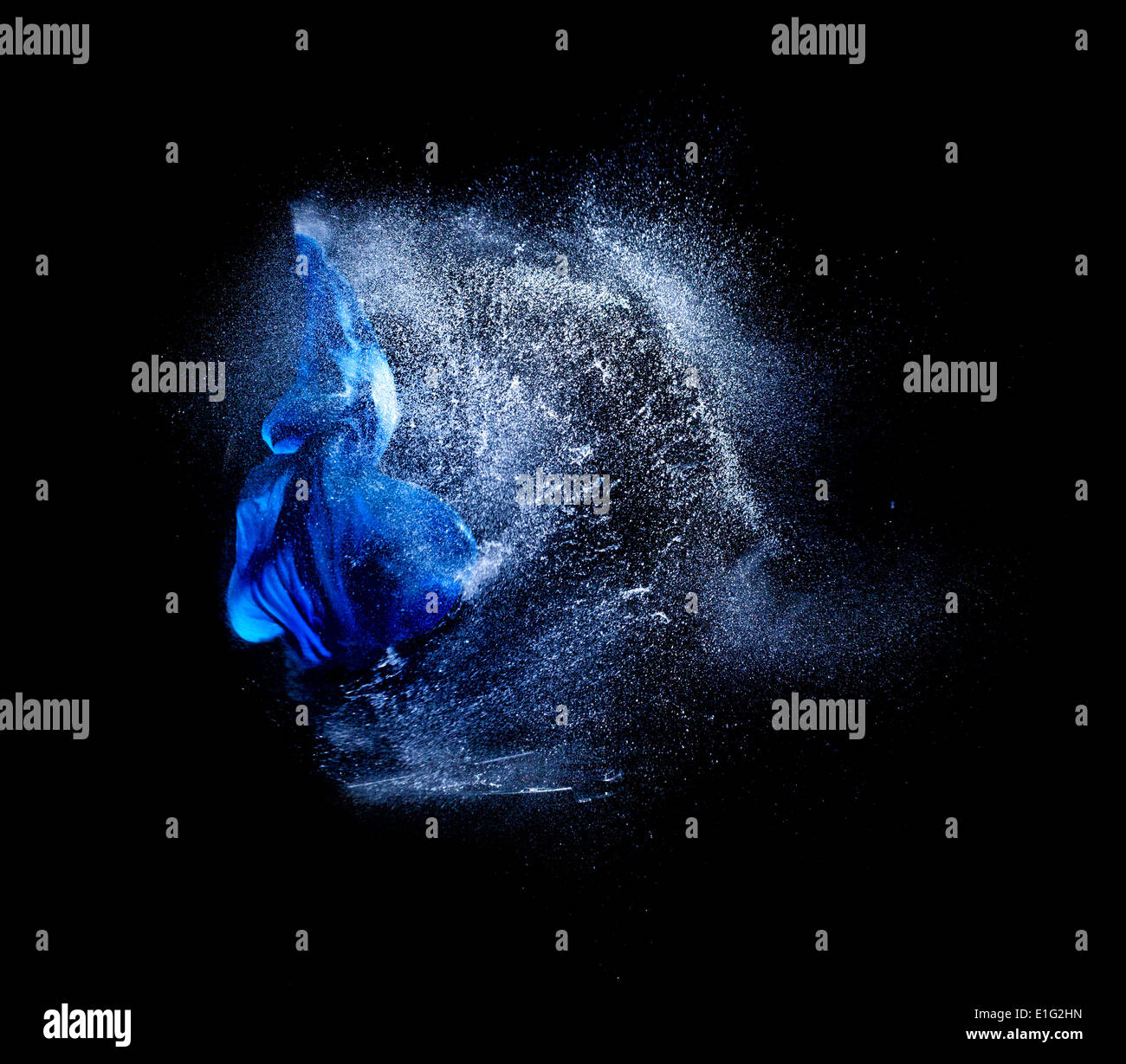 Explosion of water hi-res stock photography and images - Alamy