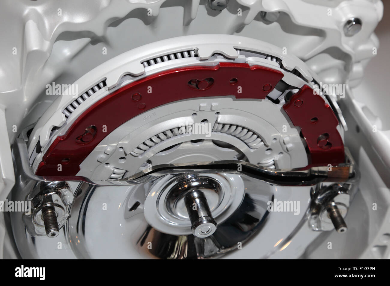 Fly wheel and clutch of a modern motor Stock Photo - Alamy