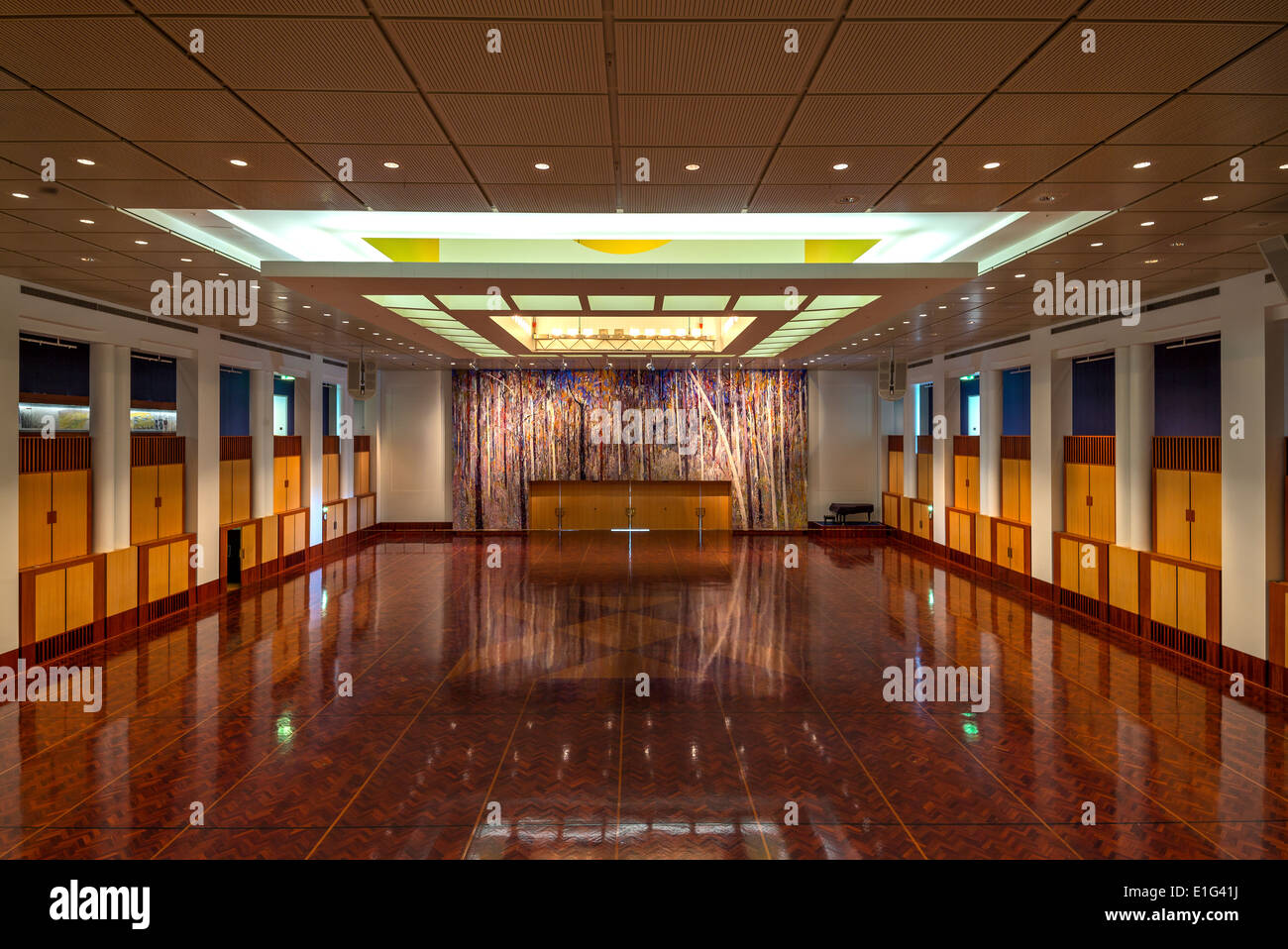 Interior federal parliament building hi-res stock photography and ...