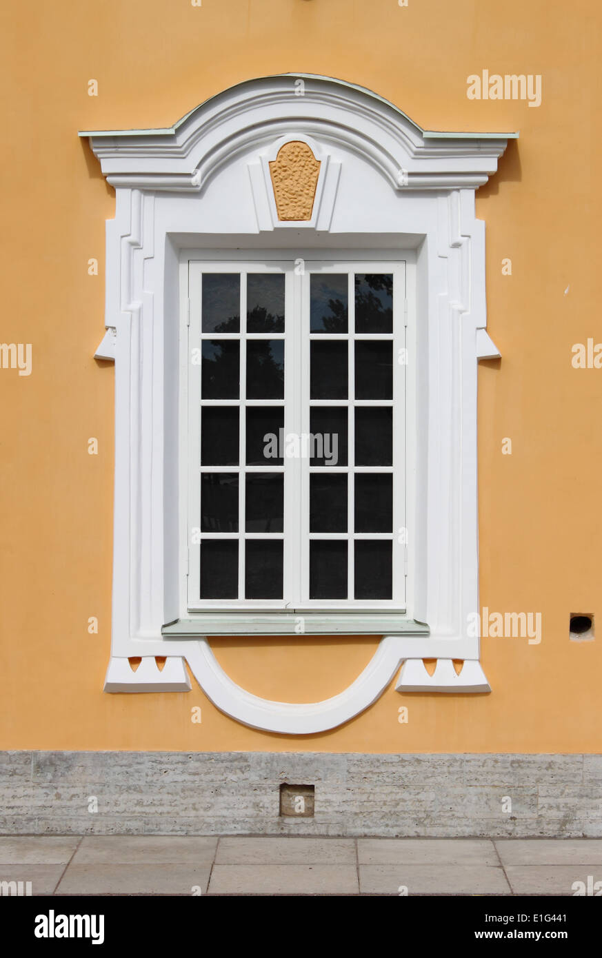 Renaissance style decorations hi-res stock photography and images - Alamy