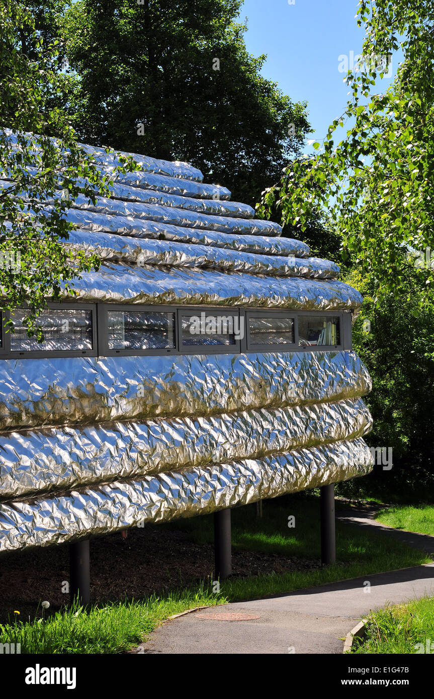 Designed by heatherwick studio hi-res stock photography and images - Alamy