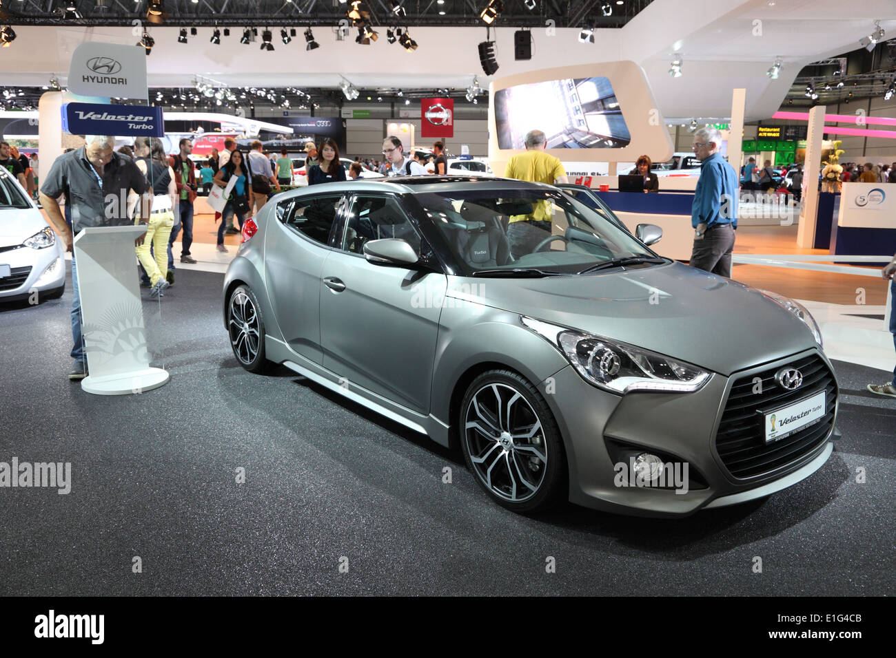 Hyundai Veloster Modified