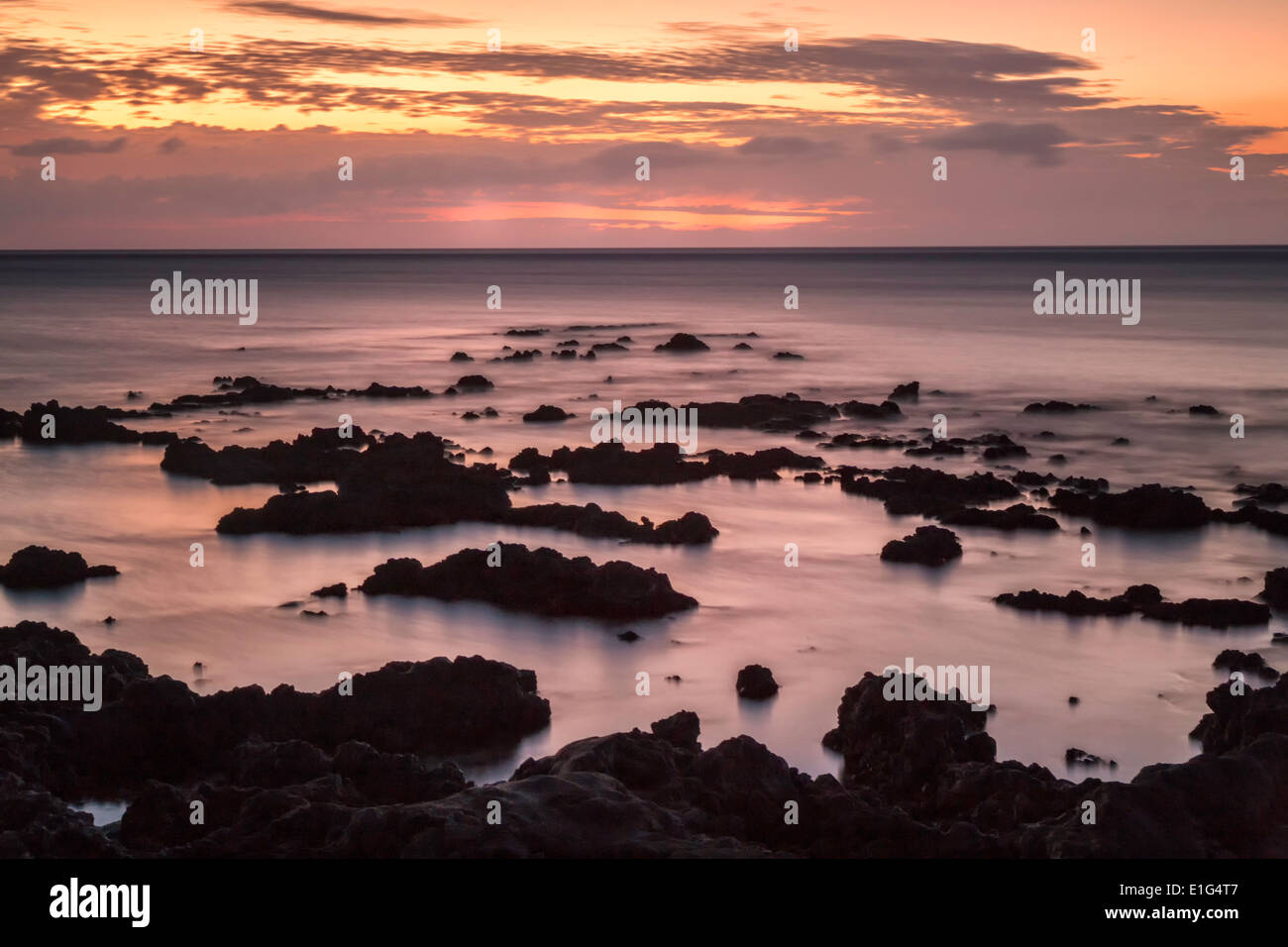 Volcanic rock in the Hawaiian ocean Stock Photo - Alamy