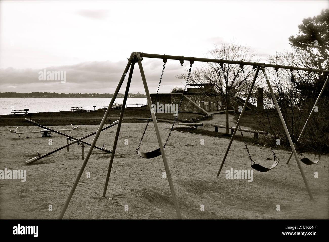 Spooky swings swings hi-res stock photography and images - Alamy