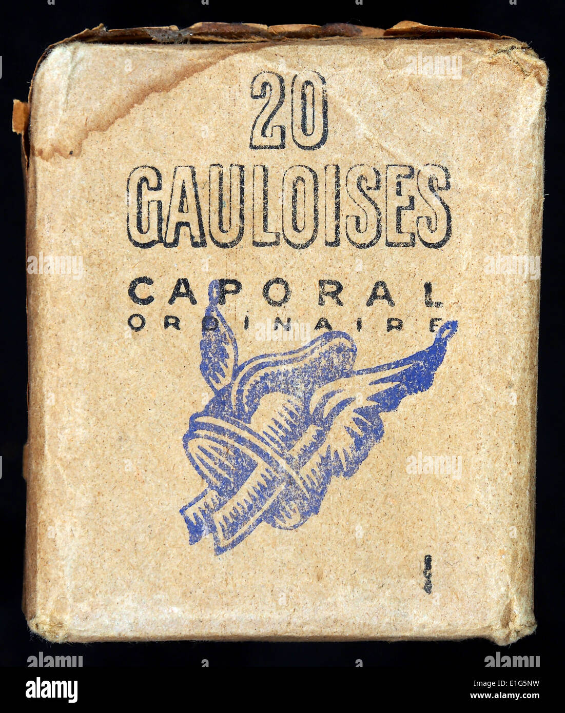 Gauloises cigarettes hi-res stock photography and images - Alamy