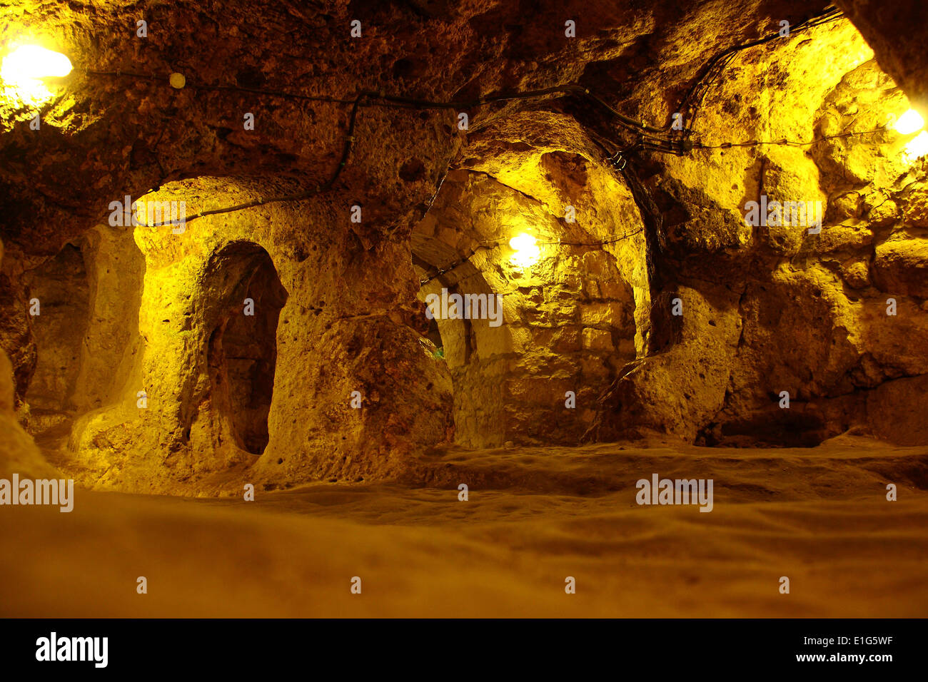 view of derinkuyu underground city Stock Photo - Alamy