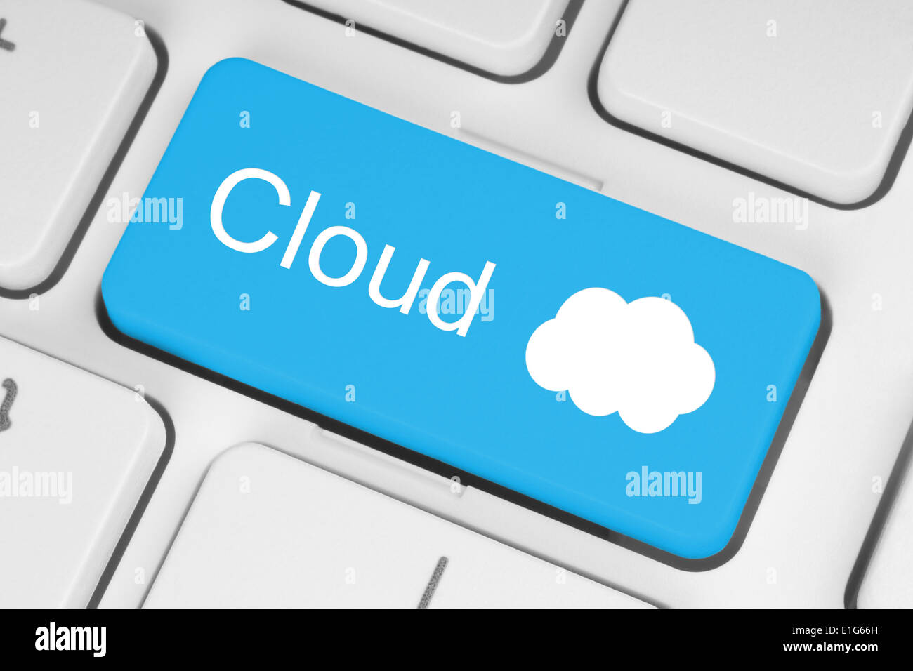 Cloud computing concept on computer keyboard Stock Photo - Alamy