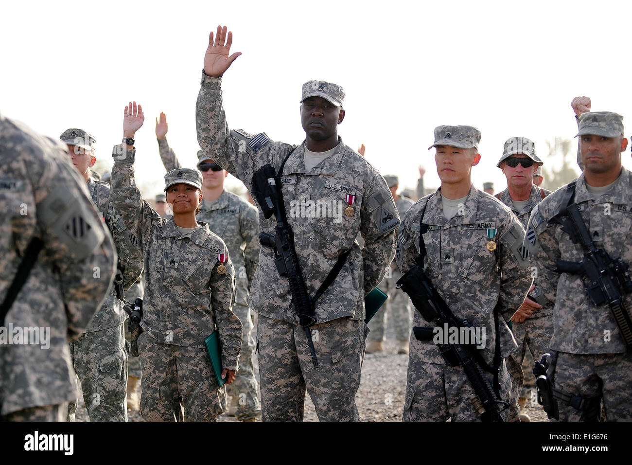 2010 dod photo by cherie cullen released usf i hi-res stock photography ...
