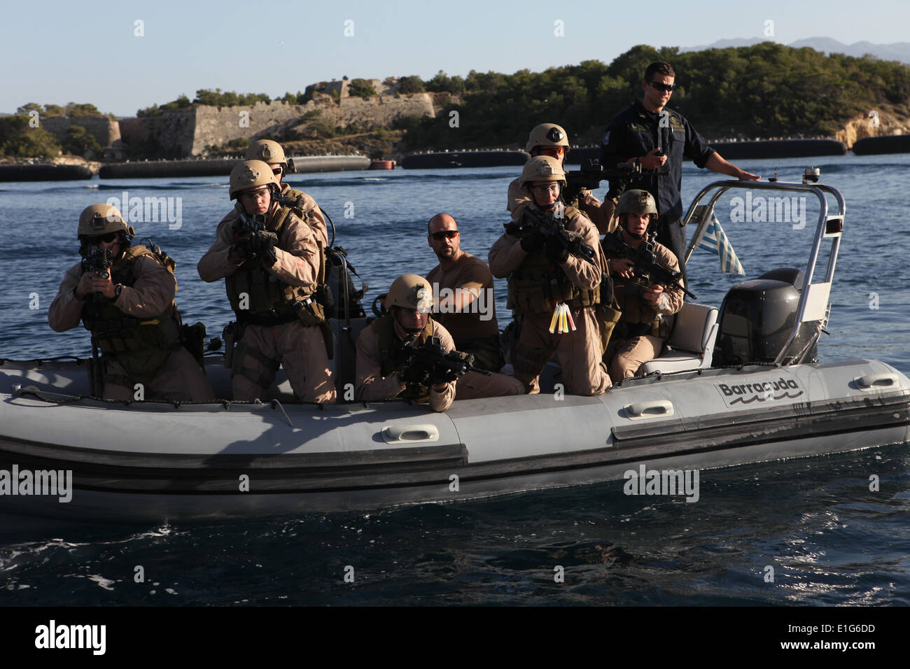 U.S. Marines with the 26th Marine Expeditionary Unit?s maritime ...