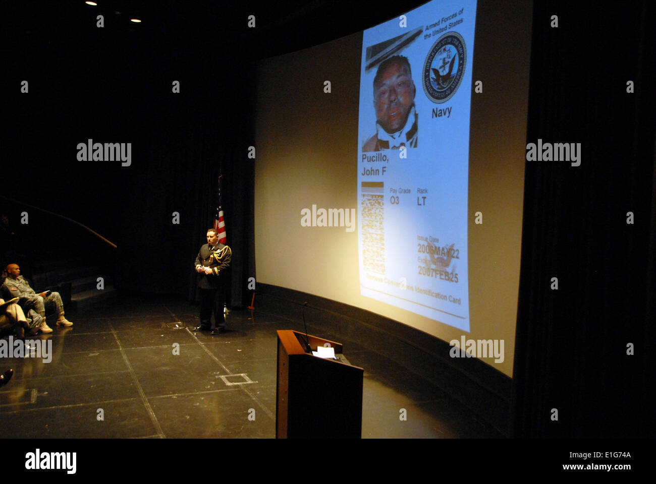 728th military police battalion hi-res stock photography and images - Alamy