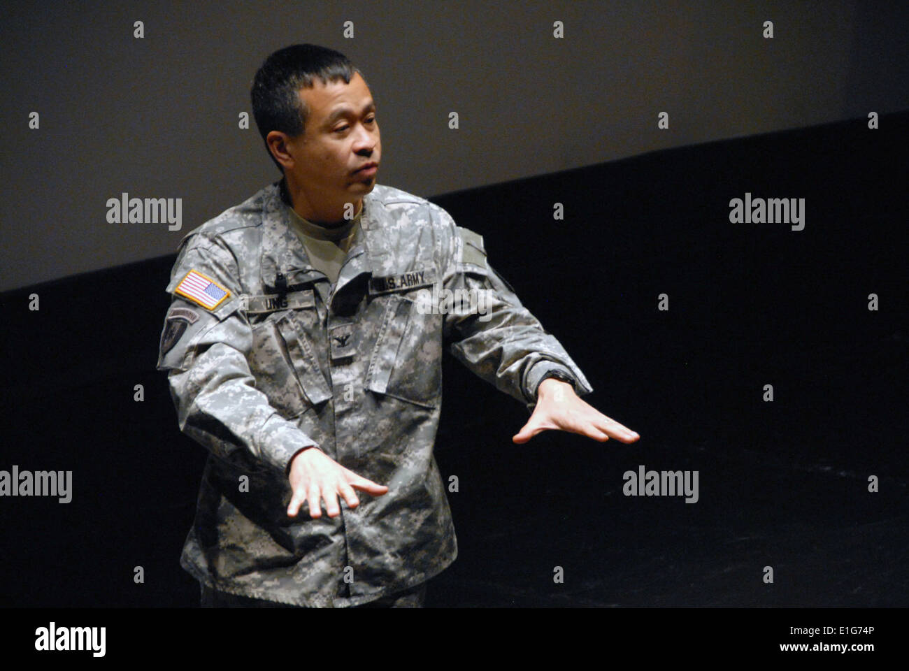 728th military police battalion hi-res stock photography and images - Alamy